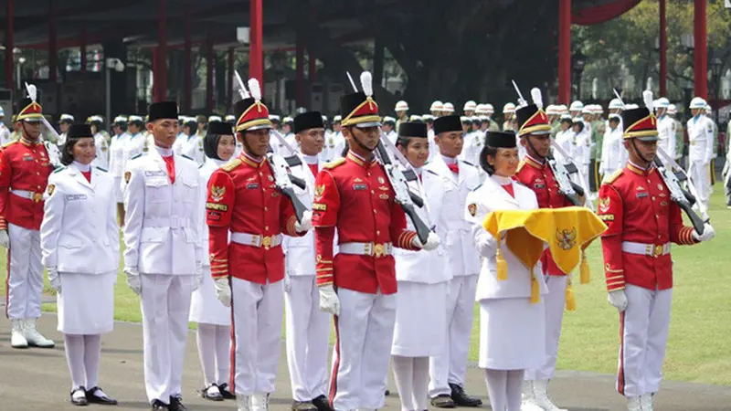 Intip Detail Penuh Makna Dalam Seragam Dan Atribut Paskibraka