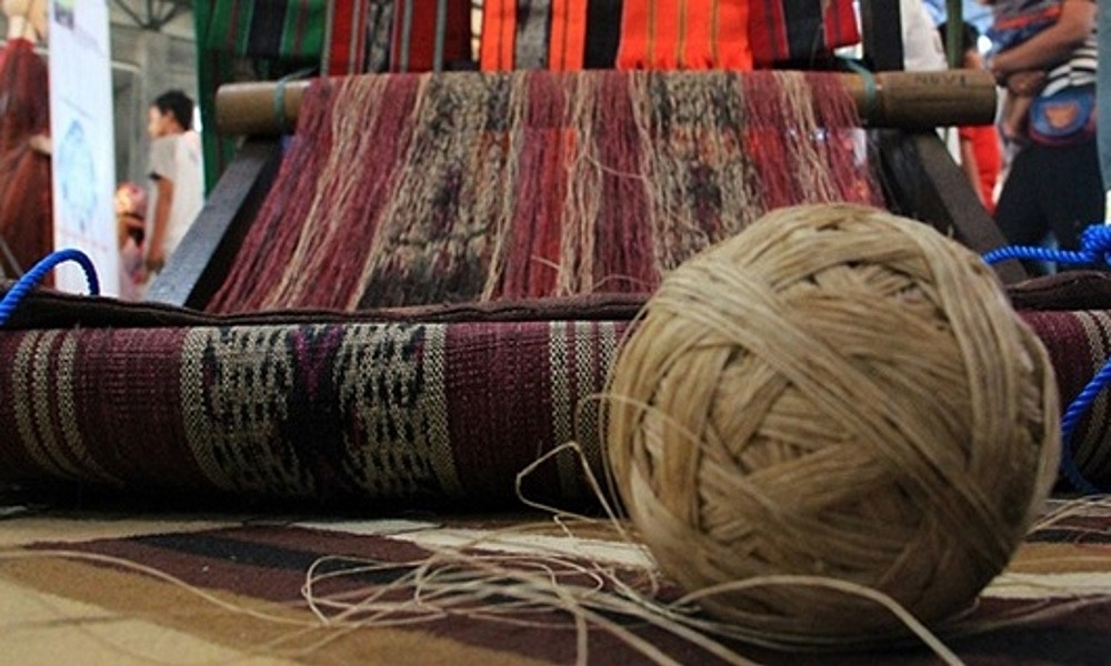 Ulap Doyo, Kain Tenun Khas Dayak Yang Unik Dan Mendunia