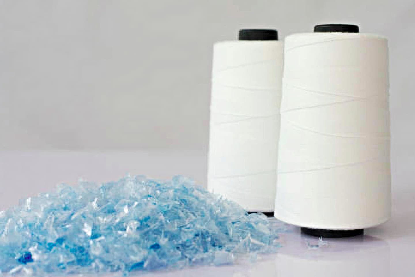 Mengenal Serat Polyester Daur Ulang, Bahan Pakaian Yang Berkelanjutan