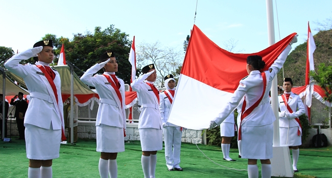 Aturan Dan Cara Memasang Bendera Merah Putih Yang Benar