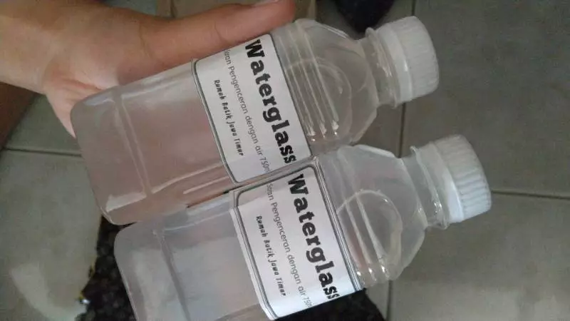 Fungsi Waterglass Pada Pembuatan Batik Dan Cara Penggunaannya