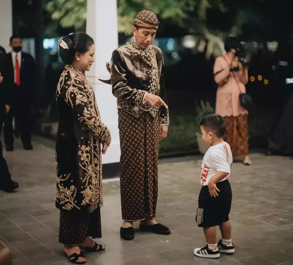 9 Pilihan Motif Batik Untuk Pernikahan Adat Jawa Serta Maknanya